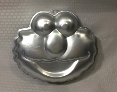 WILTON ALUMINUM CAKE PAN / # 2105-3461 / SESAME STREET / ELMO | eBay