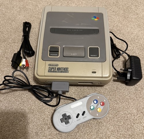 Nintendo SNES Game Console - With Cables And Controller - Tested ...