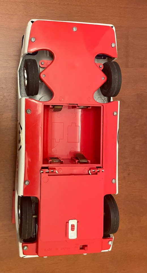 VINTAGE ALPS CHAPARRAL 2F BATTERY OPERATED RACE CAR WITH ORIGINAL BOX ...