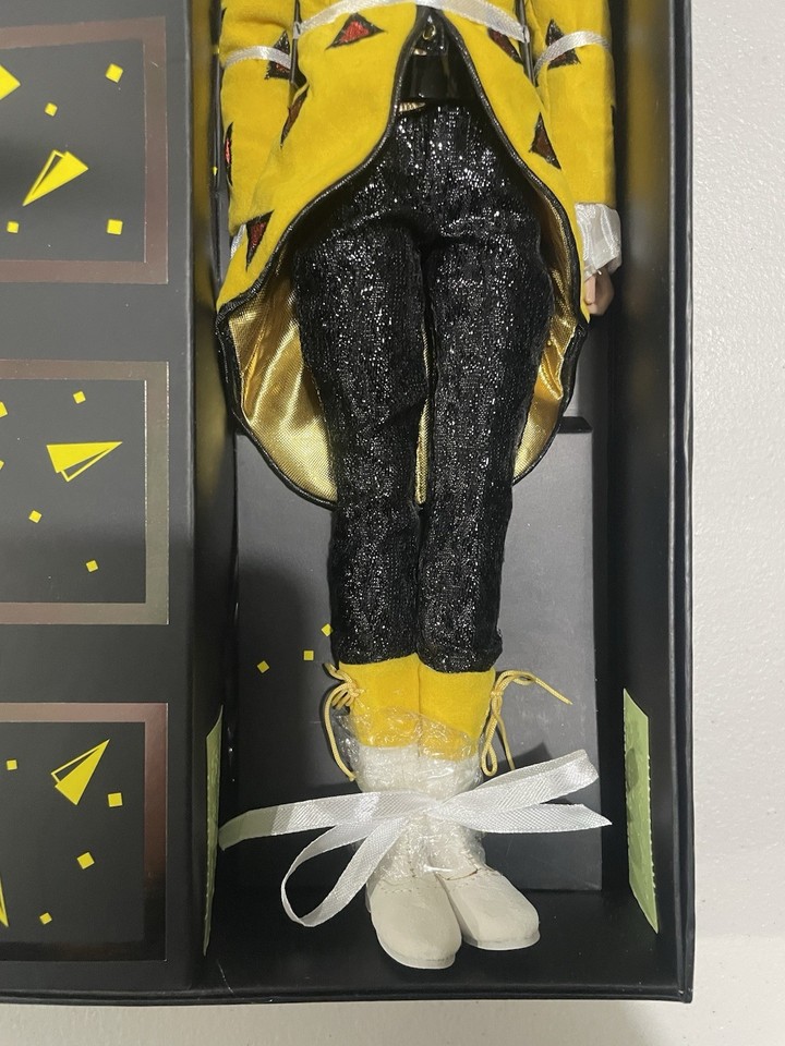 INTEGRITYTOYS= Rory "Riot" Liewelyn-JEM AND THE HOLOGRAMS-DRESSED DOLL ...