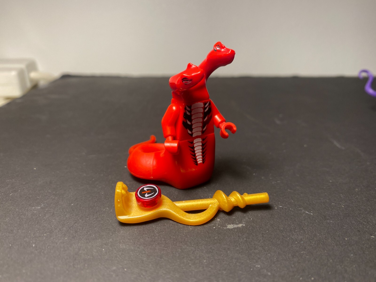 LEGO Ninjago *RARE* Minifigures Lot ACIDICUS, SKALES, SKALIDOR, FANGTOM ...