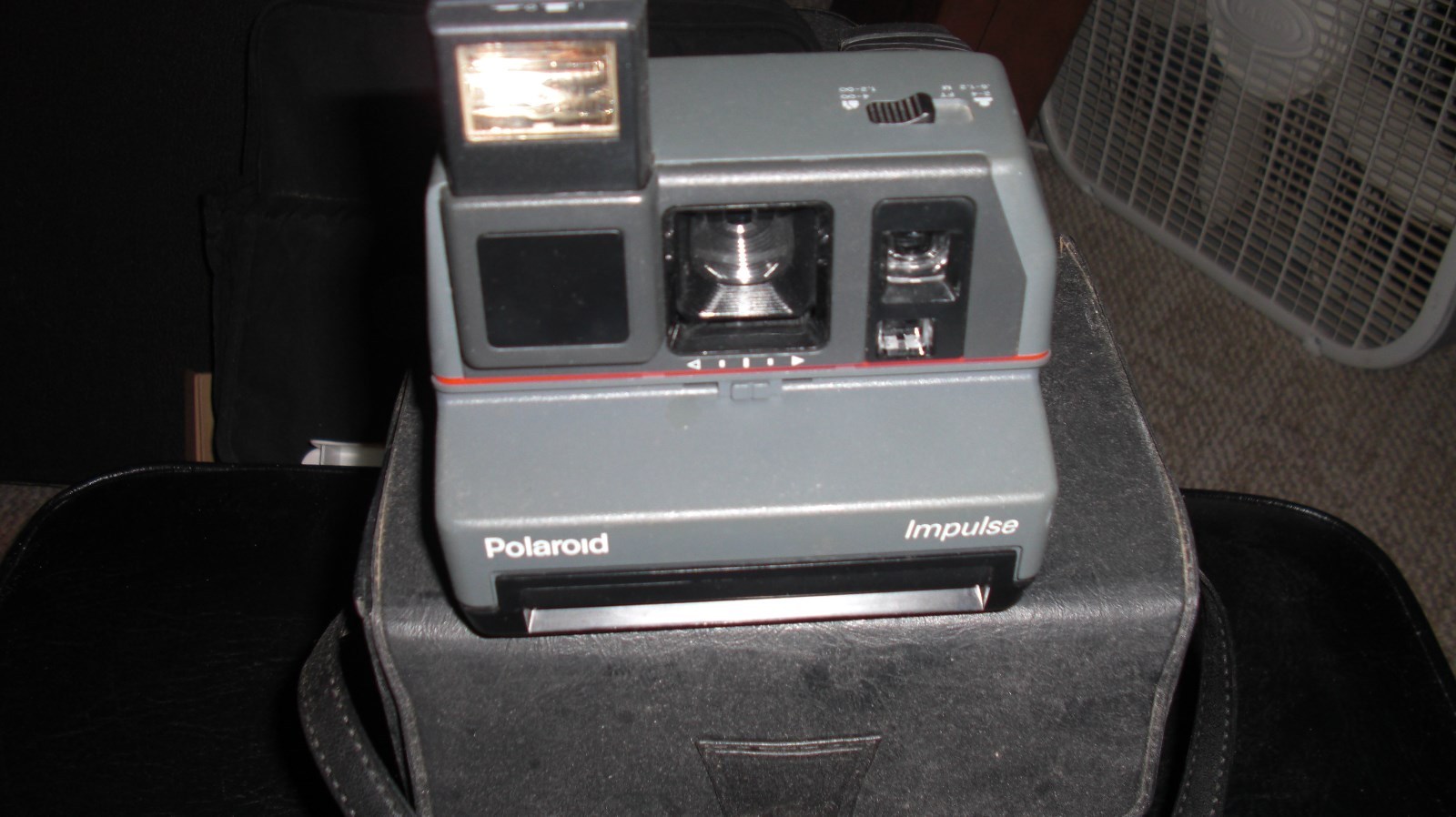 Impulse Profoto Polaroid 600 Camera with polorid 600 film unopened | eBay