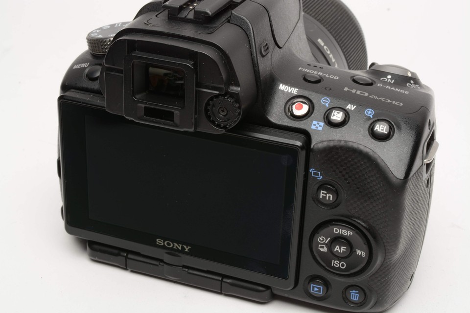 Sony Alpha SLT-A55 16.2MP Digital SLR w/18-70mm zoom, batt+charger+SD ...