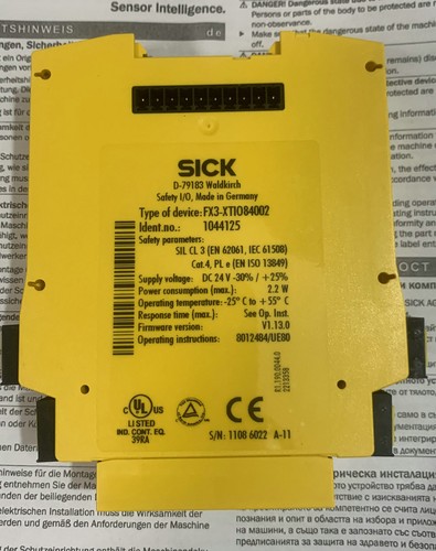 Sick D-79183 1044125 FX3-XTIO84002 FW:V1.13.0 2.2W Safety I/O Module ...