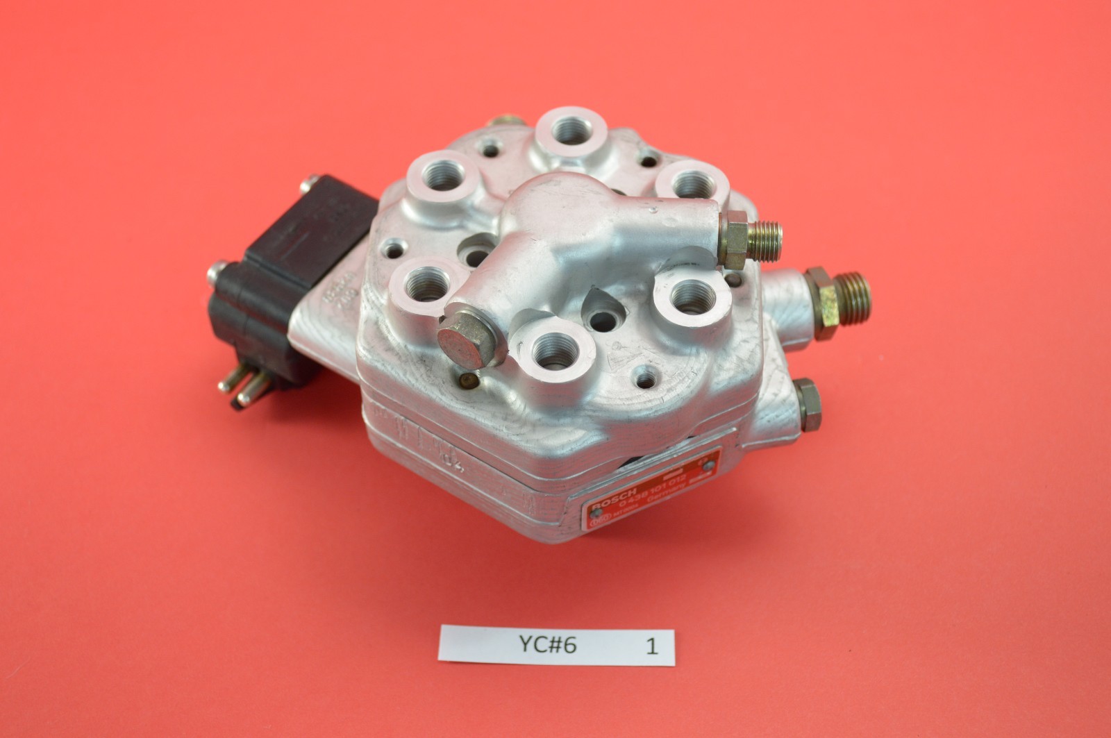 1988-1993 Mercedes 300E 260E 190E 300SE Fuel Distributor 6 Cylinder YC ...