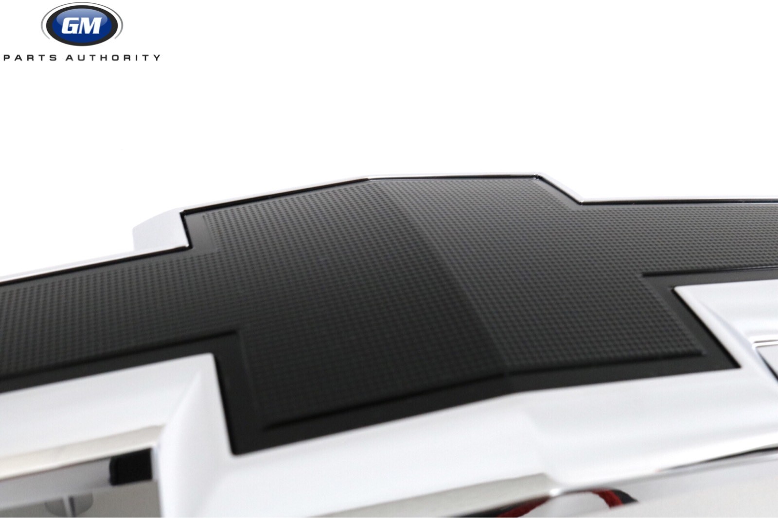 2018-2022 Chevrolet Traverse Black Bowtie Emblems 85115644 Grille ...