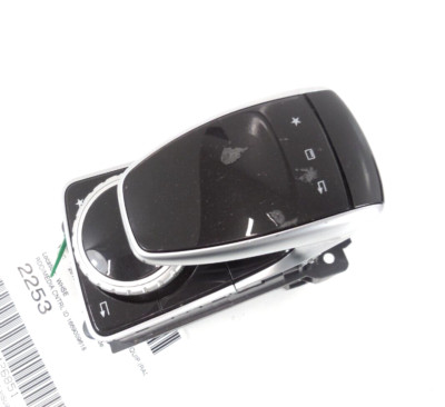 2017-2019 Mercedes-Benz GLS450 Console Touch Pad Control Switch OEM ...