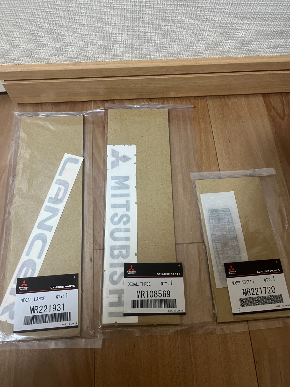 Genuine MITSUBISHI LANCER EVOLUTION EVO3 CE9A Genuine Rear Emblem Decal ...