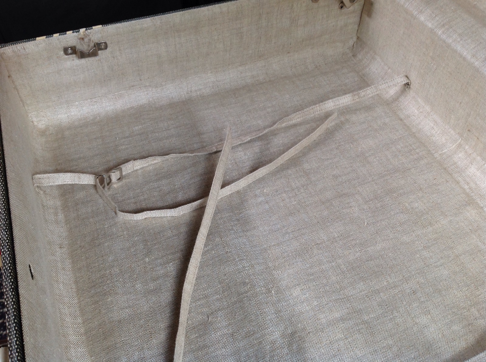 VINTAGE 1950's LEATHER & TWEED FIBRE CLASSIC CAR RACK TRUNK SUITCASE ...