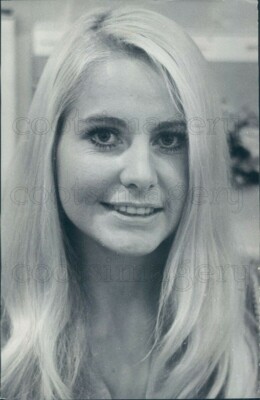 1969 Press Photo Lovely Blond Model Gunilla Knutsson | eBay