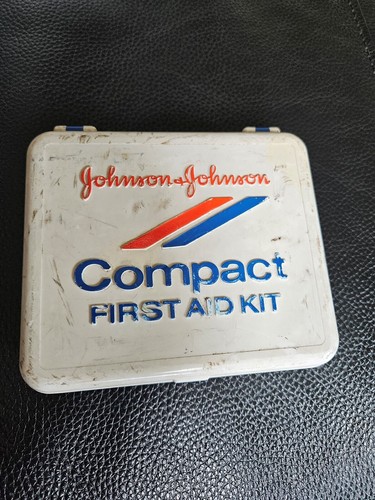 Vintage Johnson & Johnson compact first aid kit with contents | eBay