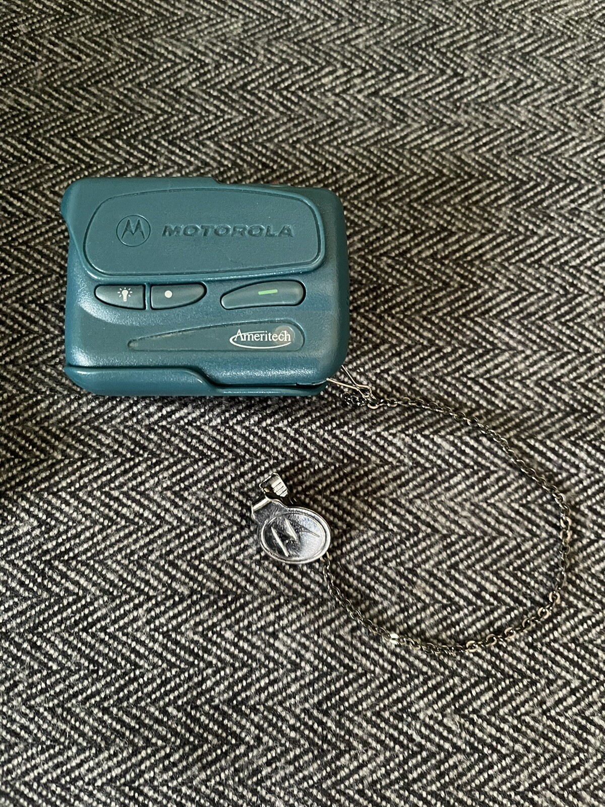 Motorola- Mid To Late 90’s- Ameritech Pager With Clip Cover | eBay