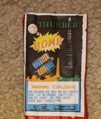 Vintage Thunder Bomb older label 16s Firecracker Collectors Label | eBay