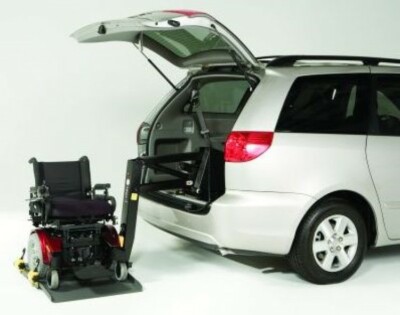 BRUNO POWER WHEELCHAIR LIFT FOR VAN - 350 LB LIFTING CAPACITY, GOOD ...