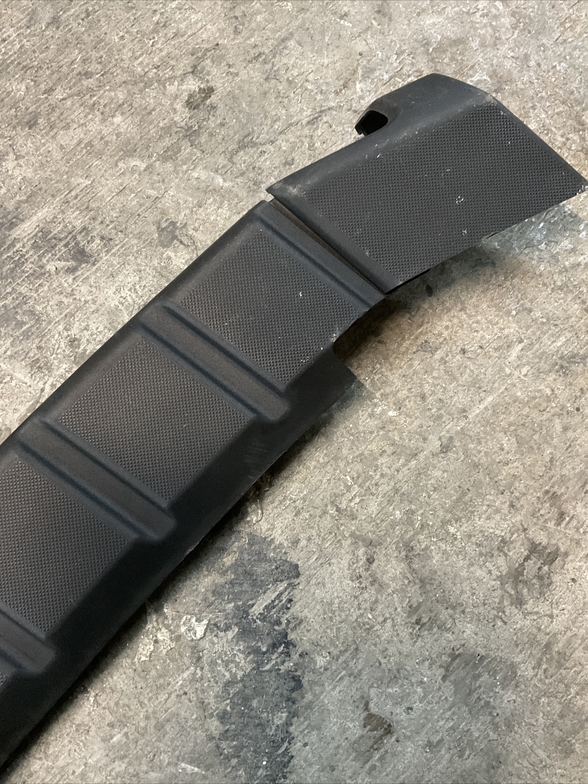 2020 FORD F250 F350 F450 FRONT BUMPER STEP PAD LC3B-17C881-AAW | eBay