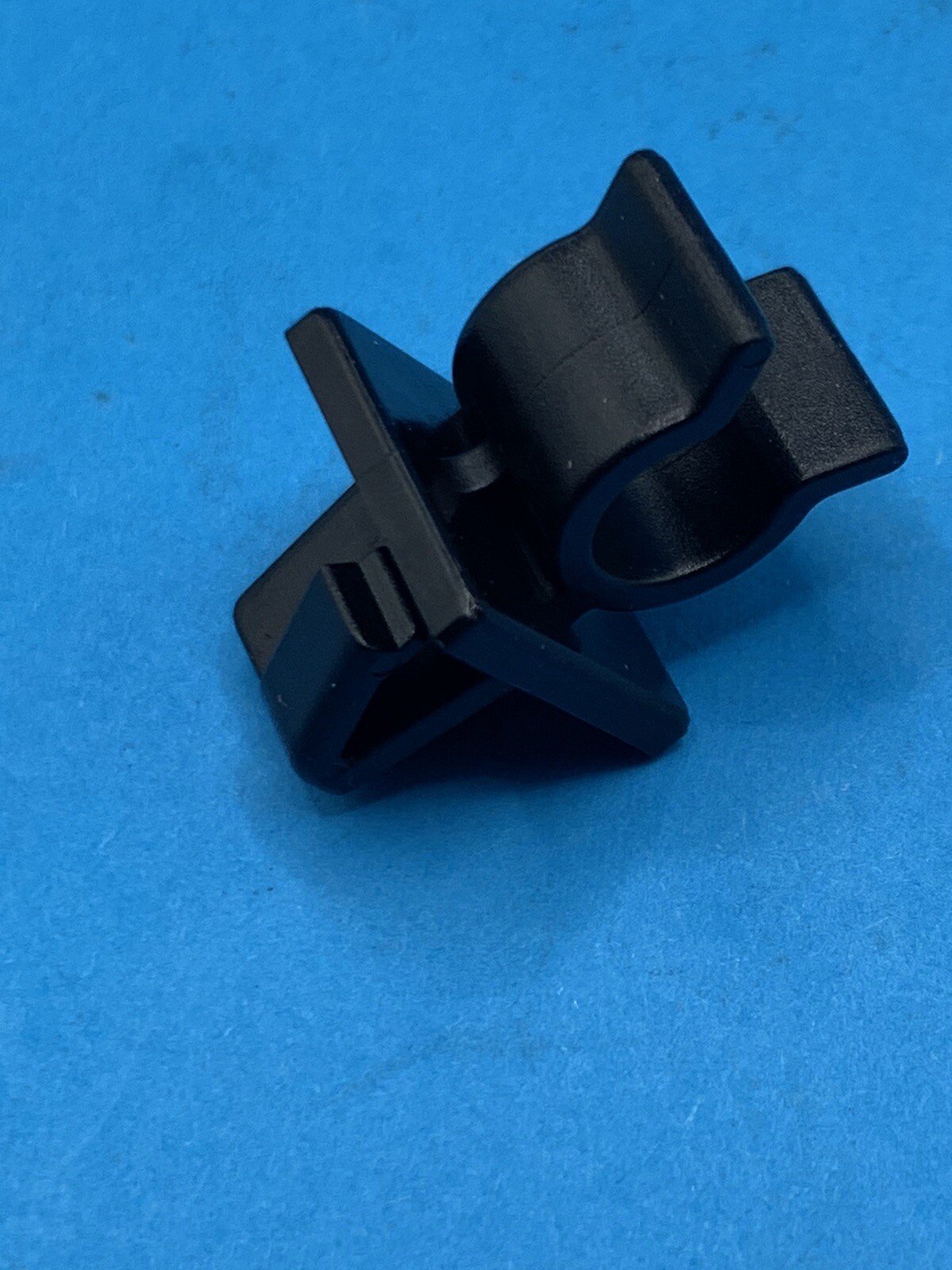 Hood Prod Rod Retainer Clip for Mazda 6 CX-7 CX-5 Replaces L206-56-652A ...