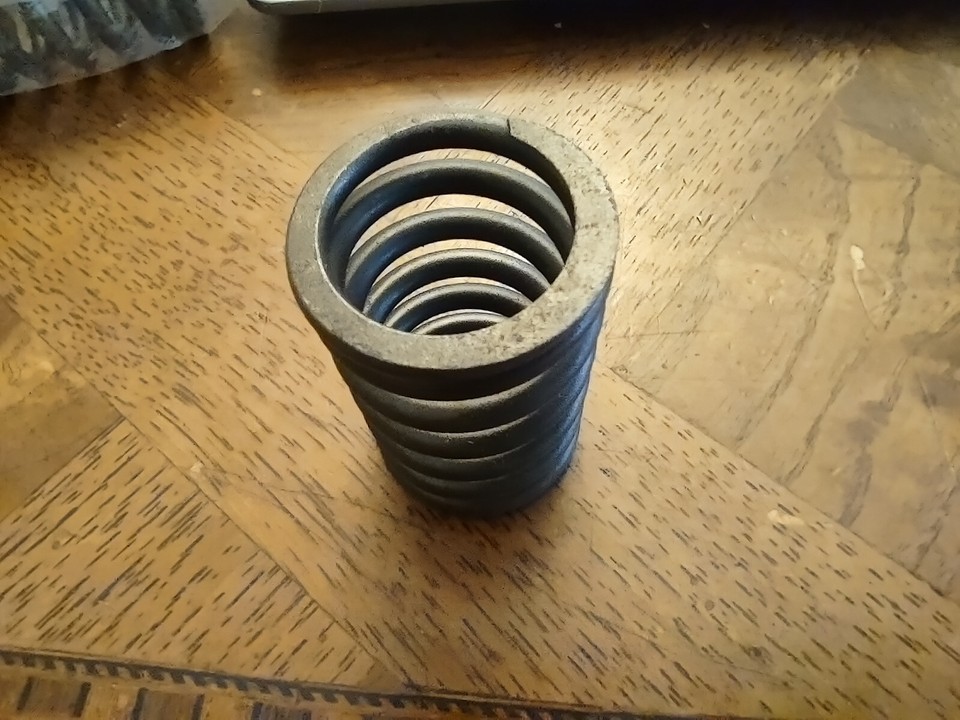 Wisconsin TJD, Wisconsin VH4D, Wisconsin W4-1770 Exhaust Valve Spring ...