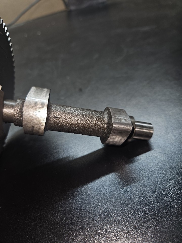 Briggs and stratton OEM camshaft #84005207 oil slinger #691968 tappets ...