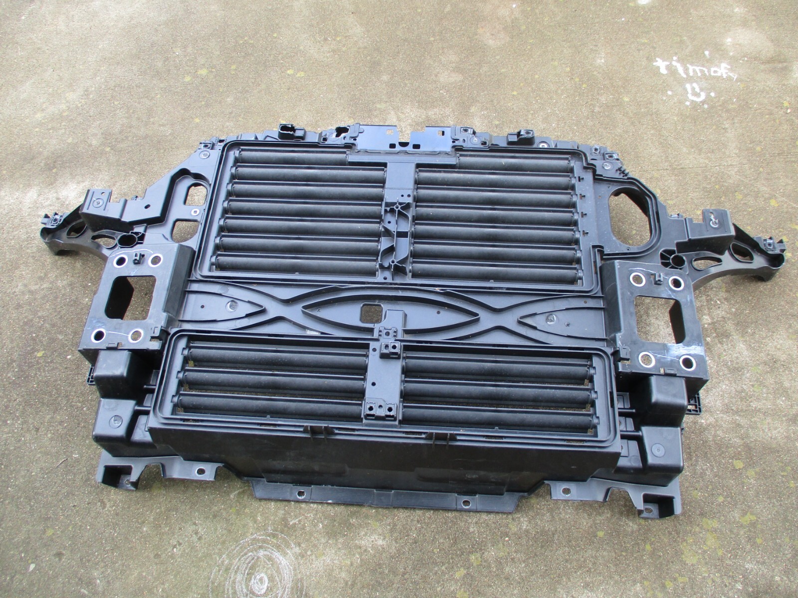 2020 2021 2022 FORD EXPLORER RADIATOR SUPPORT GRILLE GRILL AIR SHUTTER ...