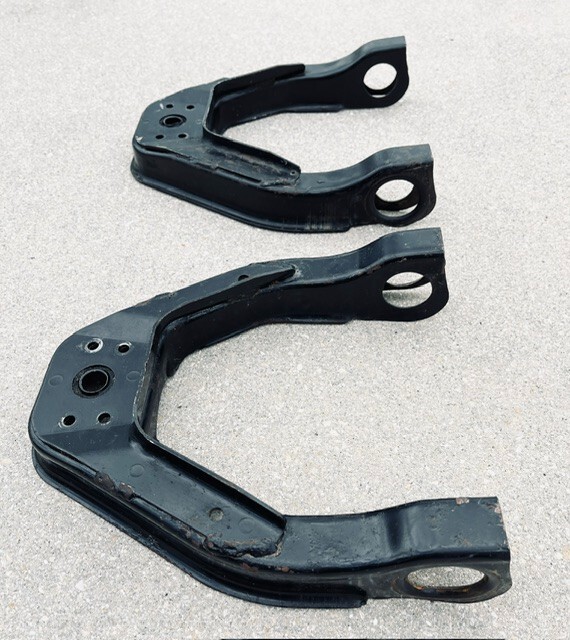DeLorean OE suspension upper control arms - pair (no bushings/ball ...