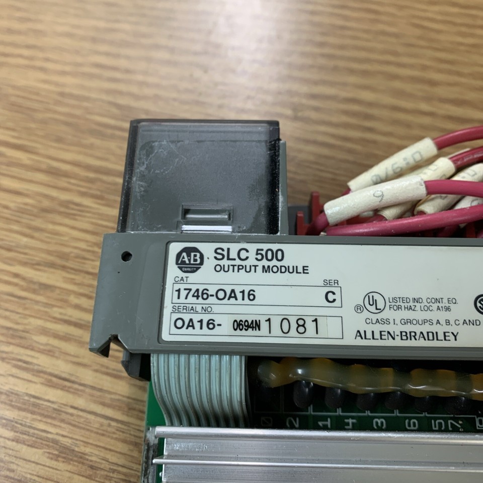 Allen Bradley 1746-OA16 /D SLC500 16-Ch 120/240V AC Output Module See ...