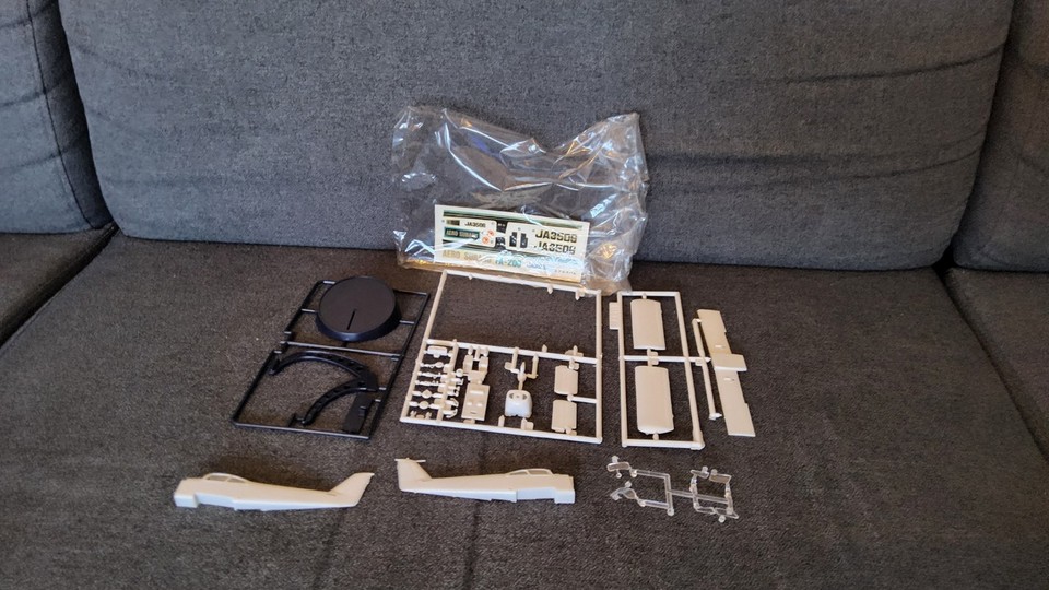 Modellbausatz Arii Plastic Model 1:72 Aero Subaru Fuji Fa200 (BA fehlt ...