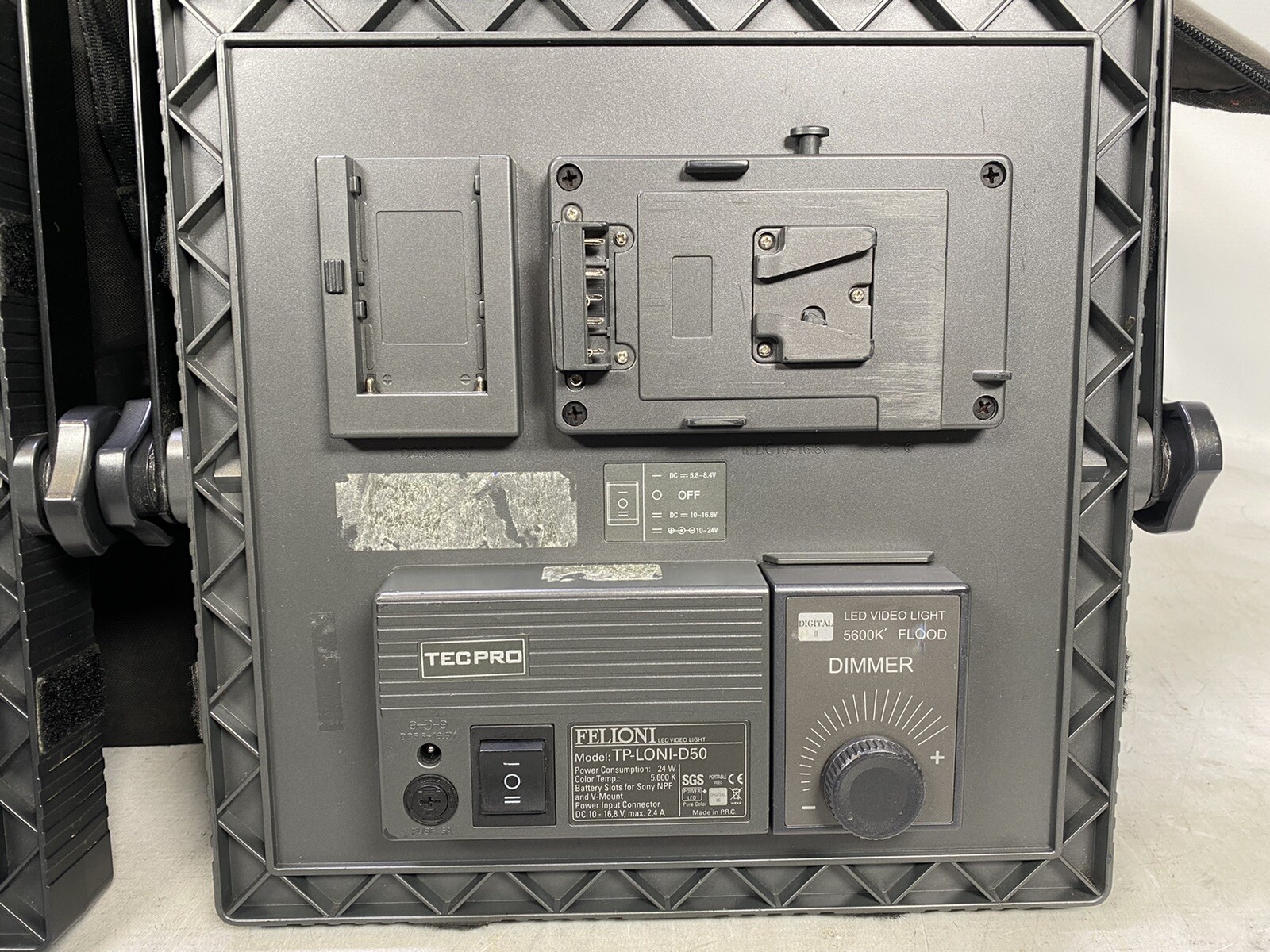 2x Dedolight TecPro Felloni TP-LONI-D50 V-Mount LED Panel Lights | eBay UK