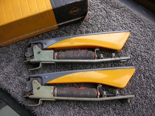 WORKING ORIGINAL VOLKSWAGEN SEMAPHORES VW OVAL BUG BEETLE SWF SEMAPHORE ...