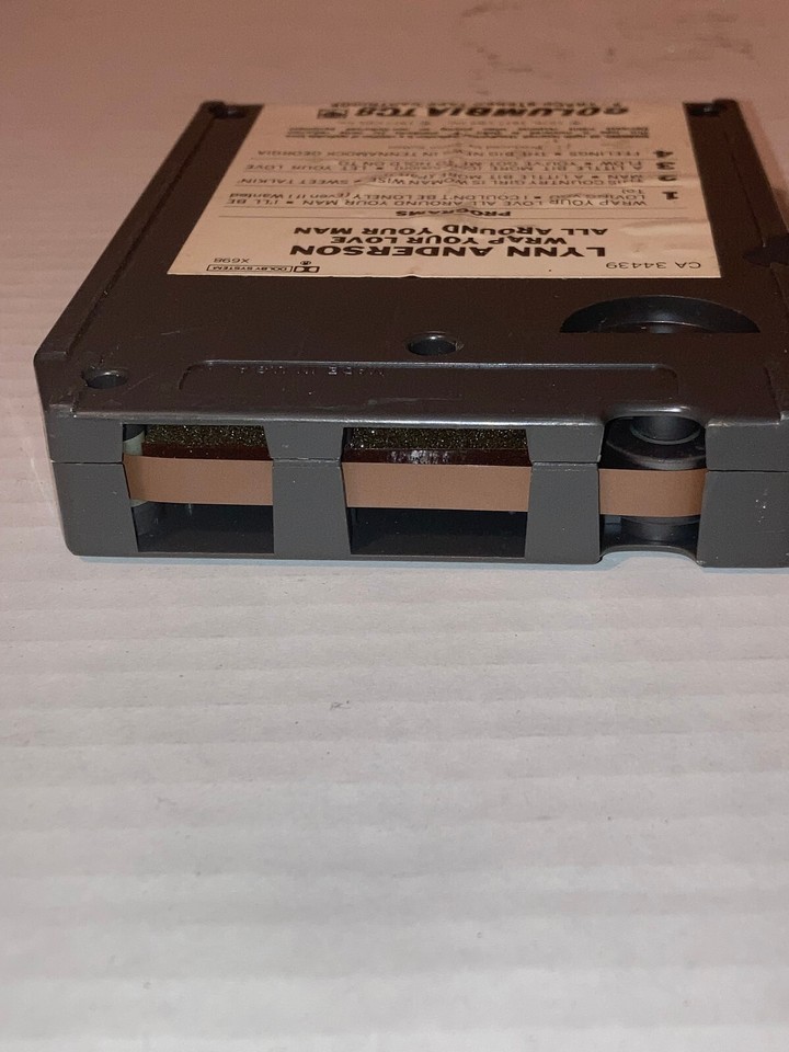 8 Track Tapes Various 8-Track Music Cartridges Group 3 ( L - Th ) | eBay