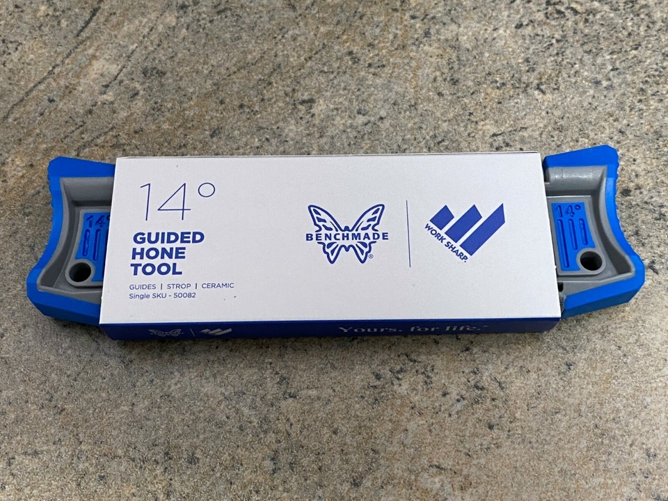 Benchmade 14° Guided Hone Tool Sharpener 50082 | eBay
