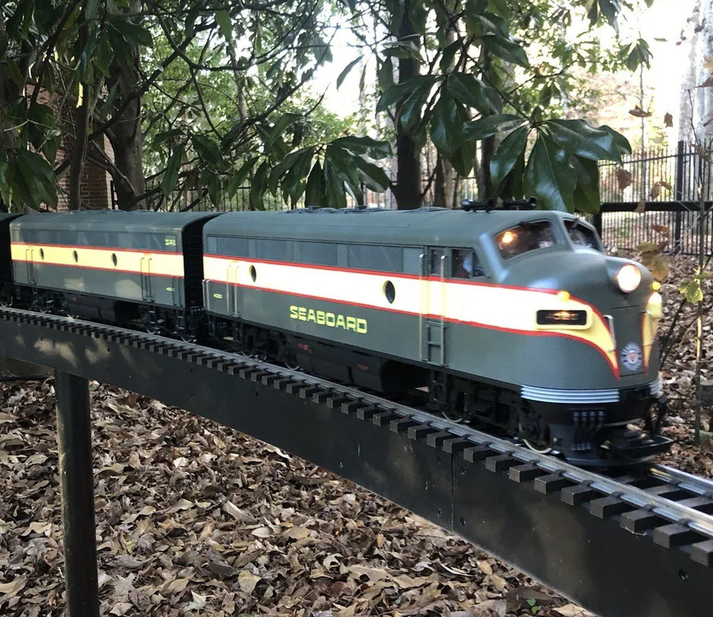 LGB G scale F7 AB Custom Seaboard RR paint. Freight Scheme, Sound | eBay