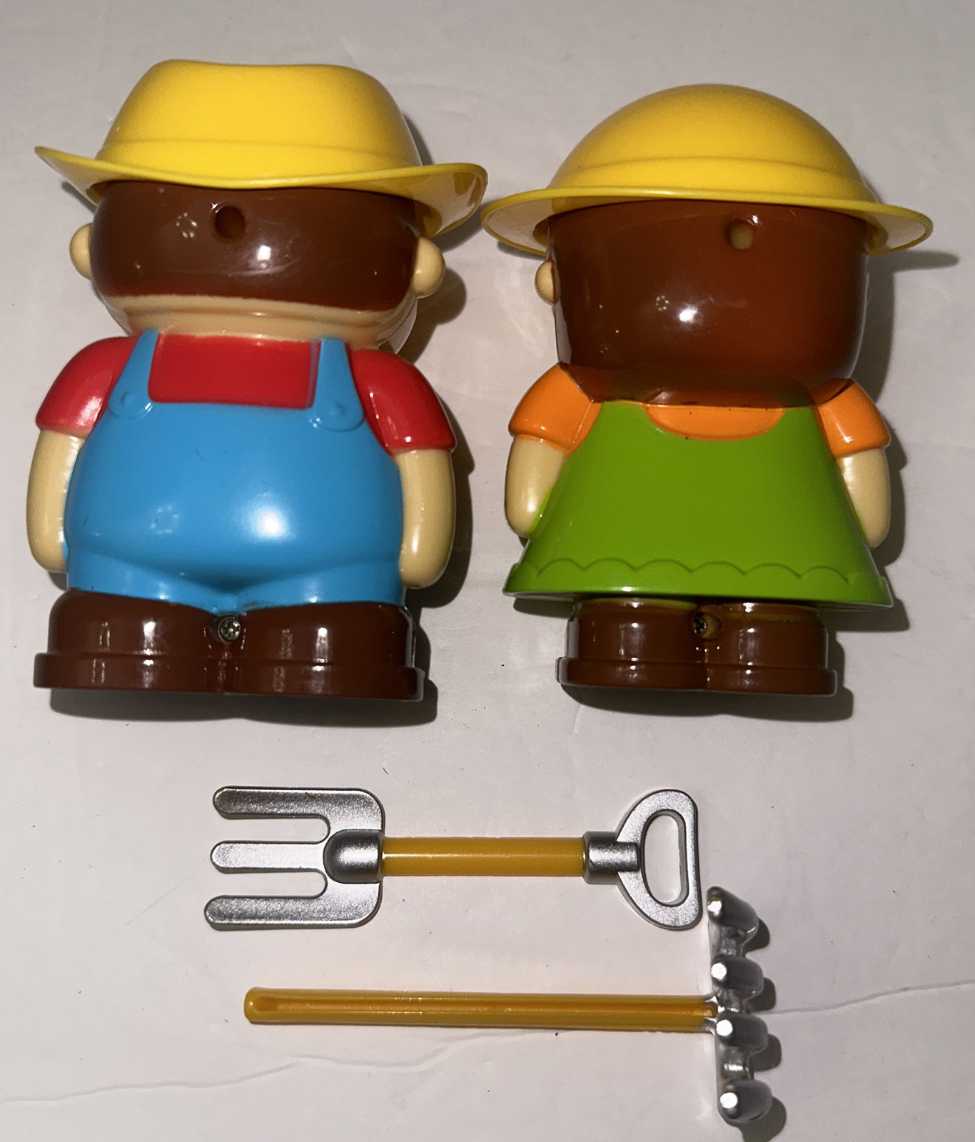 Kid Connection Farm House Play Set With Animals 19 Pcs Colorful Plastic ...