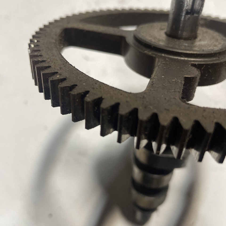 GENUINE OEM BRIGGS & STRATTON CAMSHAFT 790562 / 797242 | eBay