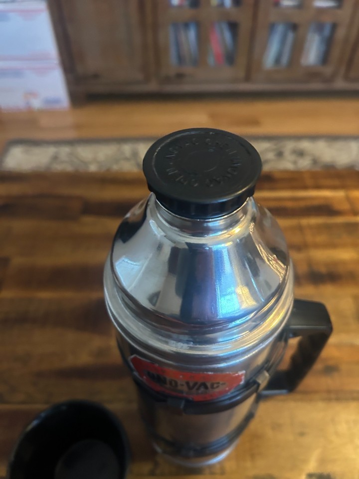 UNO VAC Thermos Unbreakable Stainless Steel 1QT Insulated Vacuum Bottle ...