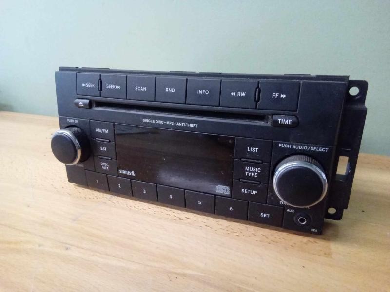2012-2017 Jeep Patriot AM-FM-CD-MP3 Player Satellite Radio Receiver ID ...