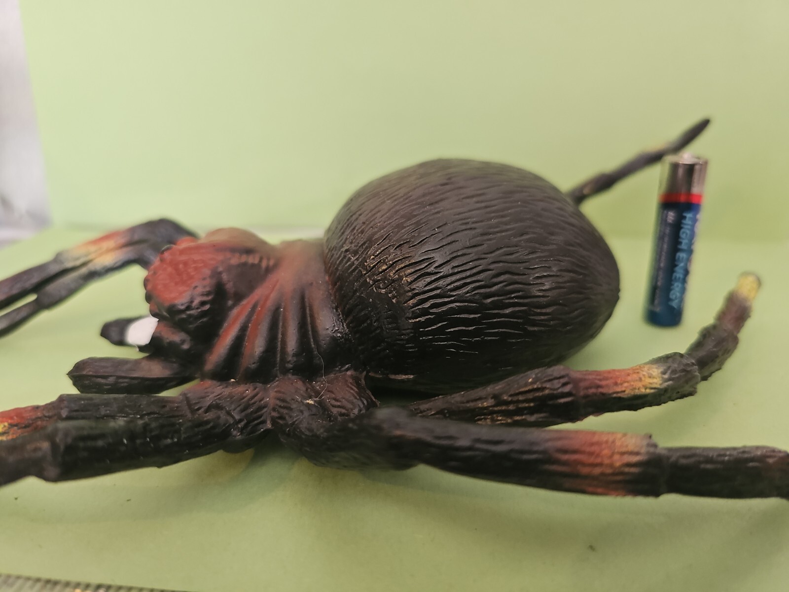 Large Fake Tarantula Halloween Joke Spider Prop Party Decoration ...