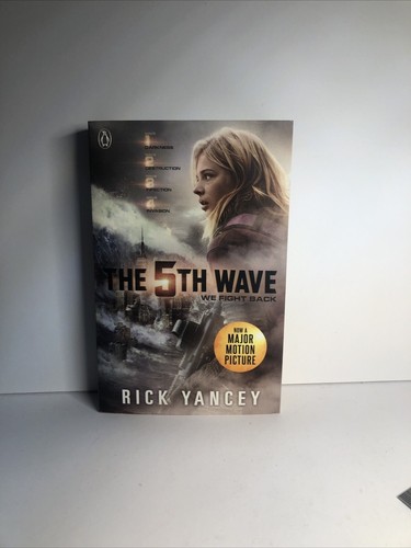 The 5th Wave (Book 1) by Rick Yancey (Paperback, 2015) | eBay Australia