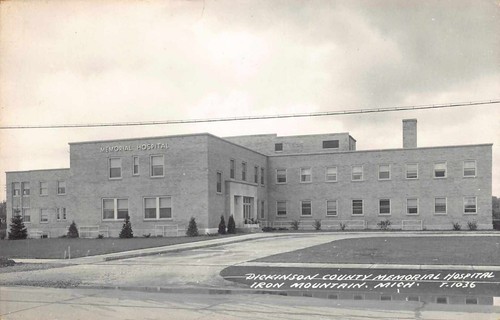 MI 1940's REAL PHOTO Dickinson County Memorial Hospital Iron Mountain ...