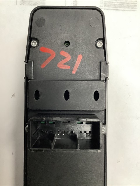 2014 Maserati Ghibli Front Left Driver Door Window Lock Mirror Switch ...