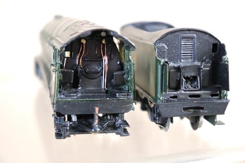 SOUTH EASTERN FINECAST KIT BUILT 4-6-2 CLASS A4 LOCO 60002 SIR MURROUGH ...