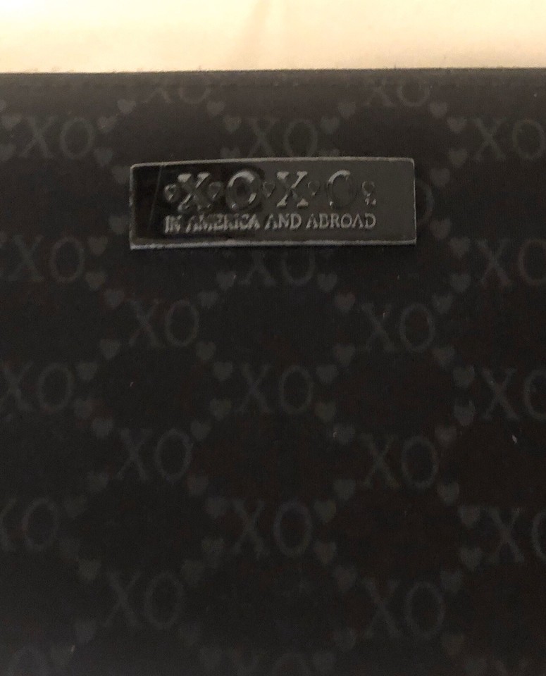 XOXO Wallet Black Credit Card/Pictures Zippered Pocket Black Hardware ...