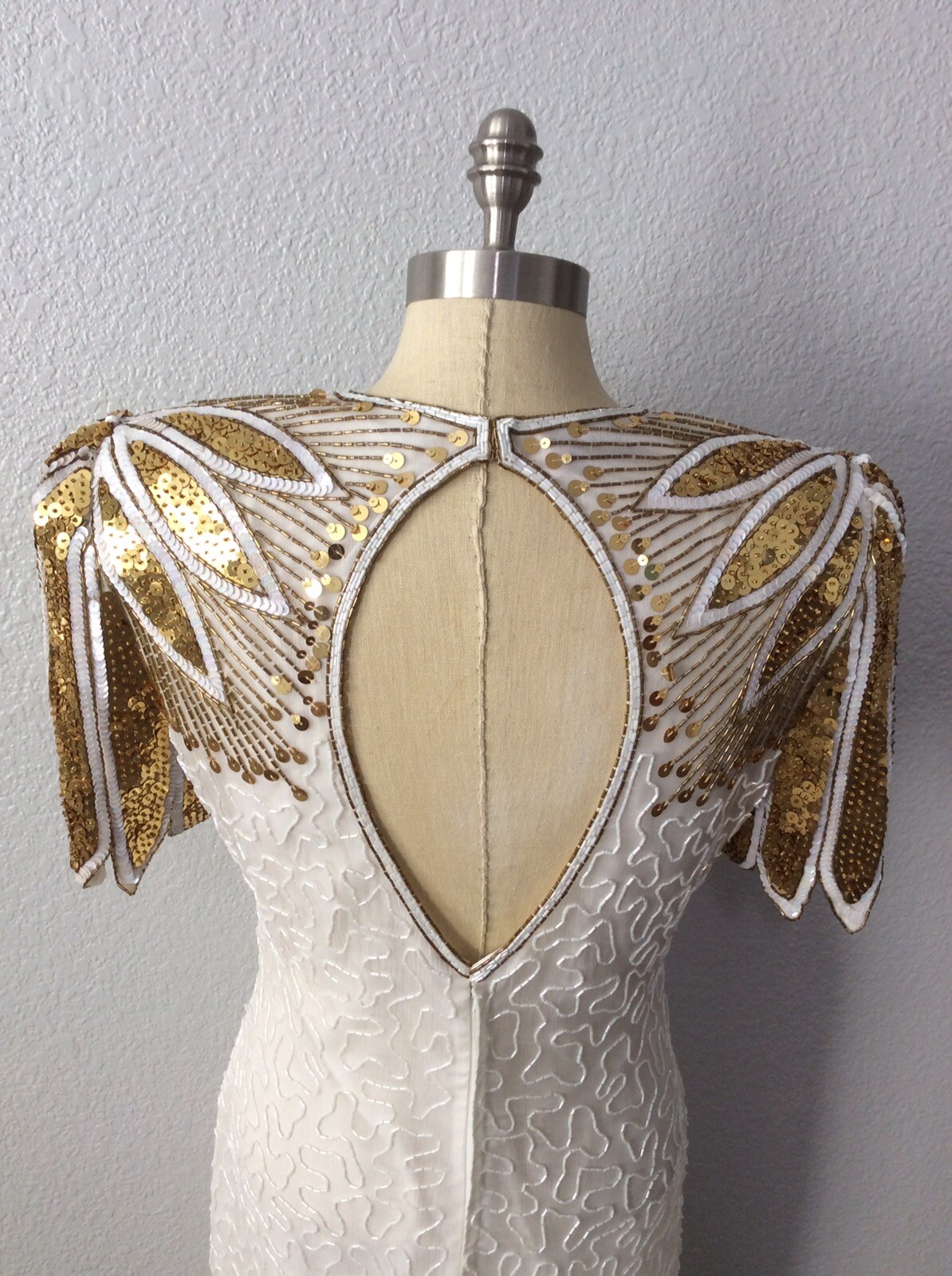 Laurence Kazar Sequin Bead Gatsby Trophy Prom White W… - Gem