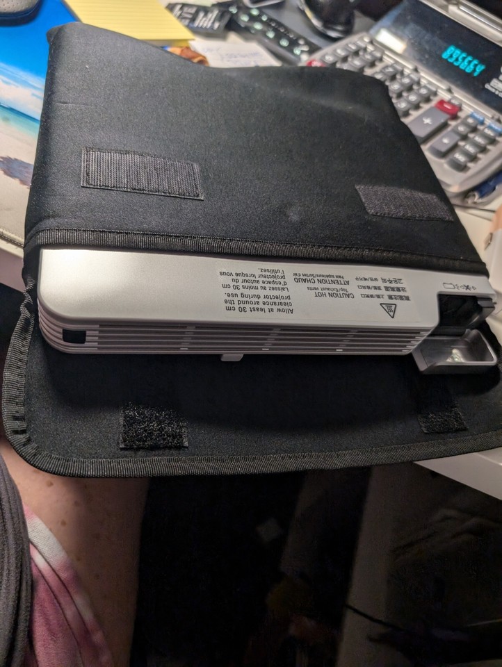 Casio - Super Slim XGA DLP Projector XJ-S41BB, looks brand new, comes ...