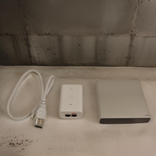 Ubiquiti UniFi Cloud Key Gen 2 Plus UCK-G2-PLUS 1TB HDD - READ ...