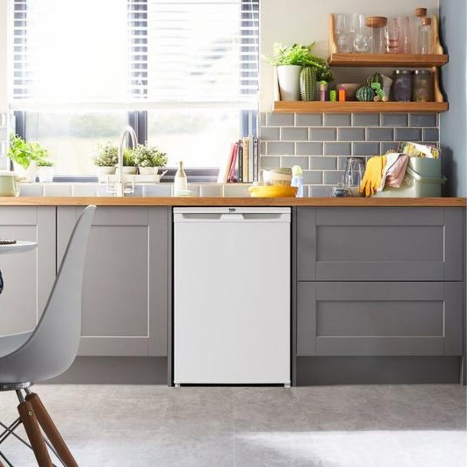 Beko 86 L Under-Counter Freezer Frost-Free • Fast Freeze • FreezerGuard ...