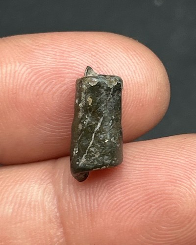 MOHAWK ROLLED BRASS BEAD-PA Indian Artifact-NY Arrowhead-WHITE ORCHARD ...