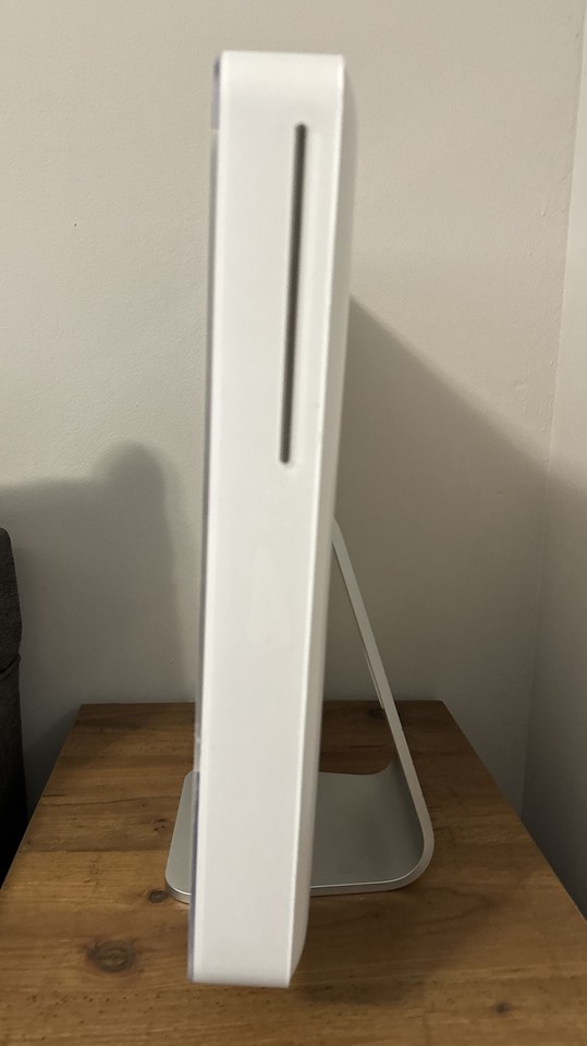 The ORIGINAL Apple iMac G5 Desktop (August, 2004) Model A1076. 20 Years ...