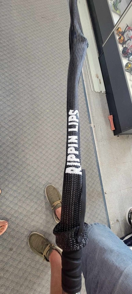 NEW Rippin lips super cat HD Med/Heavy Fishing Rod CASTING 7'6" color ...