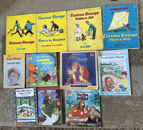 11 Kids Children Paperbacks Curious George, Winnie The Pooh, Horrible ...