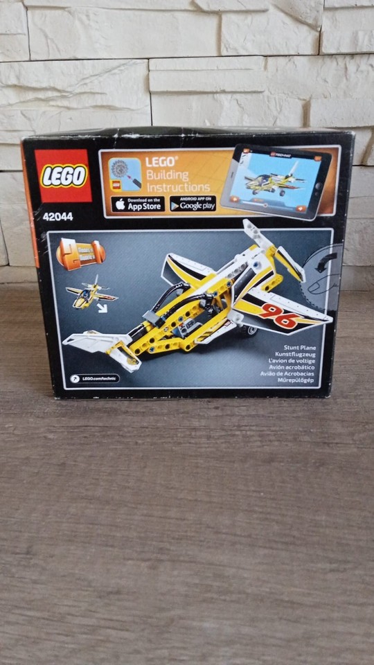 Lego Technic 42044 - Acrobatic Fighter Jet - New | eBay